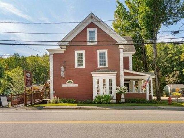house with 6 bedroom, Colebrook NH ES103158632