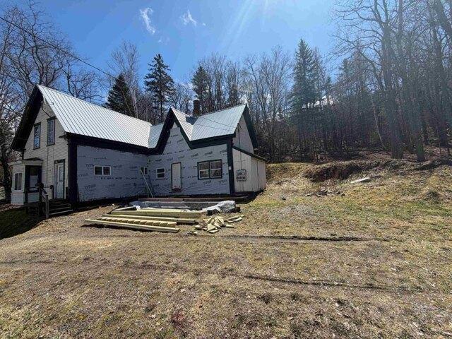 house with 6 bedroom, Colebrook NH ES105142445