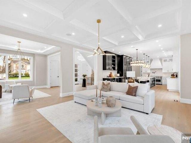 house with 6 bedroom, Closter NJ DS102798753