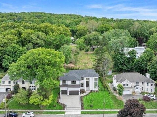house with 6 bedroom, Closter NJ ES104444213