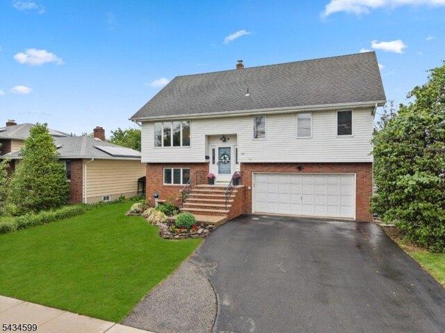 house with 6 bedroom, Clifton NJ DS104235188