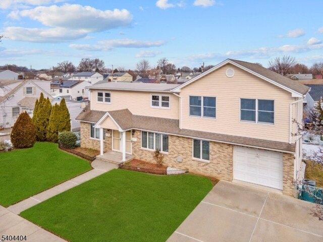 house with 6 bedroom, Clifton NJ DS99926636