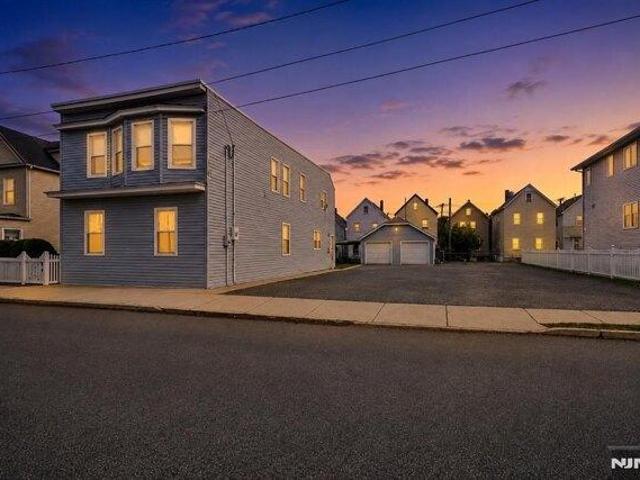 house with 6 bedroom, Clifton NJ ES104903325