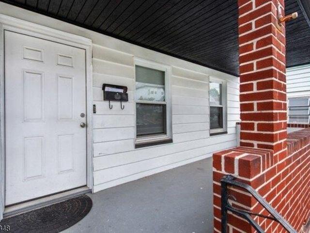 house with 6 bedroom, Clifton NJ ES105230877