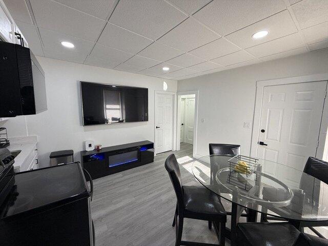 house with 6 bedroom, Clinton MA ES103220197