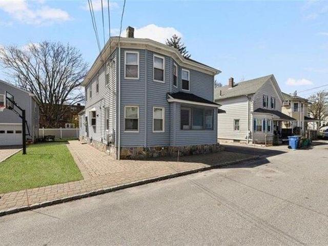 house with 6 bedroom, Cranston RI DS103098257