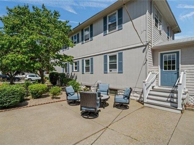 house with 6 bedroom, Cranston RI DS104373702