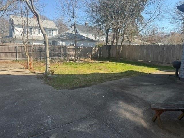 house with 6 bedroom, Cranston RI ES104511861