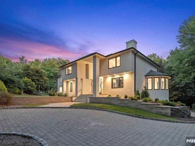 house with 6 bedroom, Cresskill NJ DS102728137