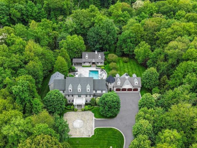house with 6 bedroom, CT CT DLS101882896