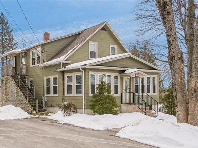 house with 6 bedroom, Cumberland RI DLS102027686