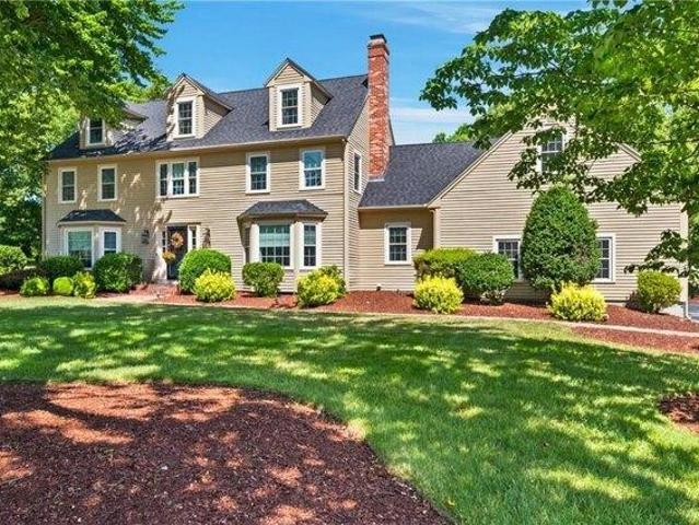 house with 6 bedroom, Cumberland RI DS104263405