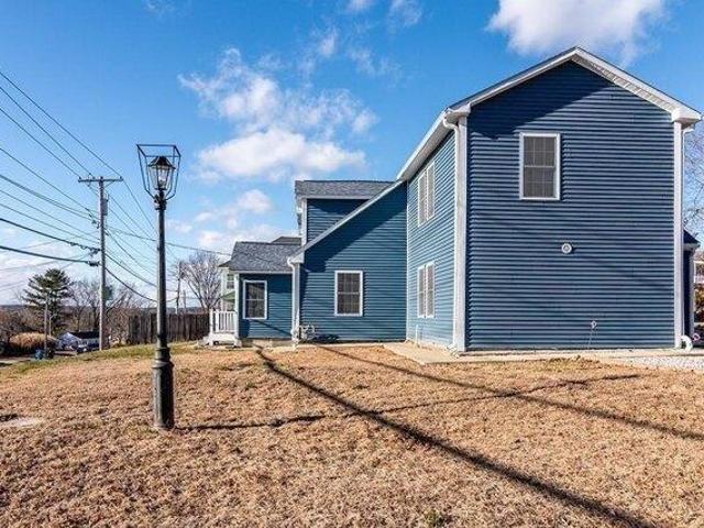 house with 6 bedroom, Cumberland RI ES103098748