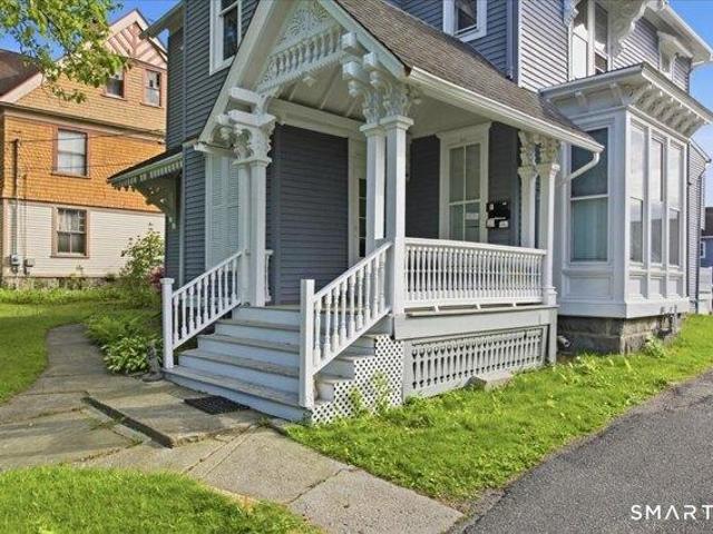 house with 6 bedroom, Danbury CT DLS102775962