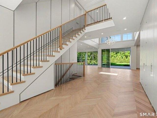 house with 6 bedroom, Darien CT ES103071543