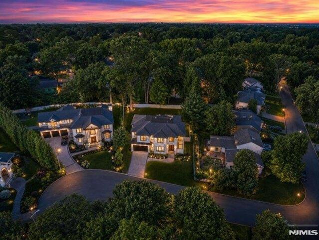 house with 6 bedroom, Demarest NJ DS102726106