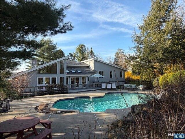 house with 6 bedroom, Denville NJ DLS102212631