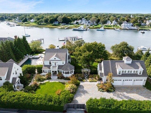 house with 6 bedroom, Dennis MA DS104150775