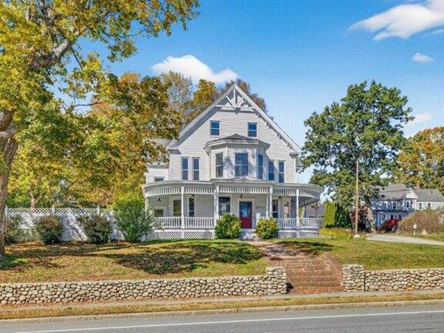 house with 6 bedroom, Derry NH DS103020196