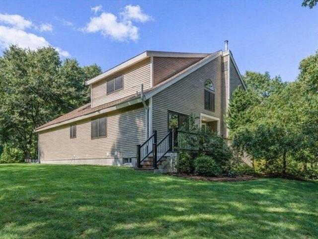 house with 6 bedroom, Derry NH DS103020572