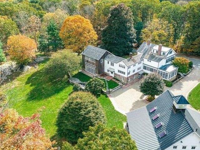 house with 6 bedroom, Dover MA DLS102922347