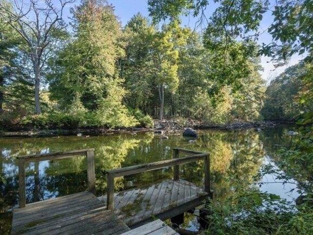 house with 6 bedroom, Dover MA DS102776312