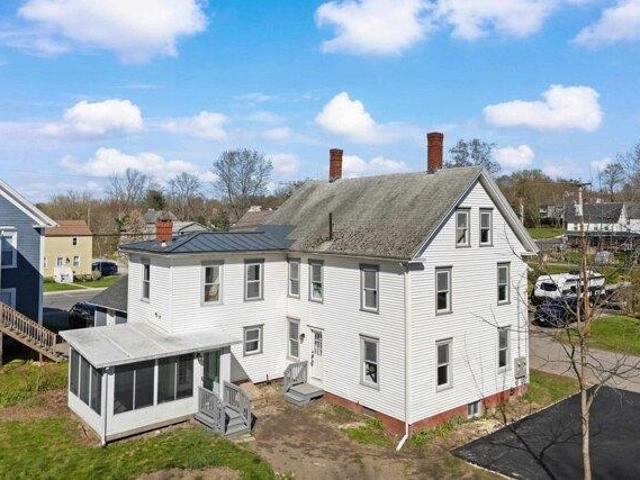 house with 6 bedroom, Dover NH ES103098389