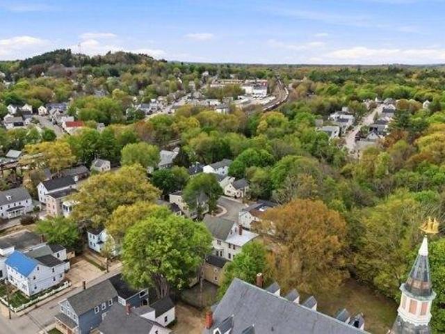 house with 6 bedroom, Dover NH ES104444624