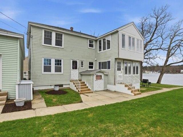 house with 6 bedroom, Dracut MA DLS102316625