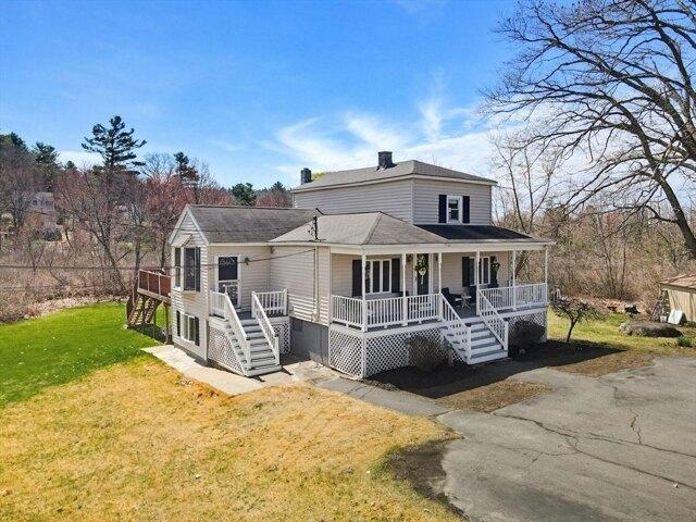 house with 6 bedroom, Dracut MA DS102778336