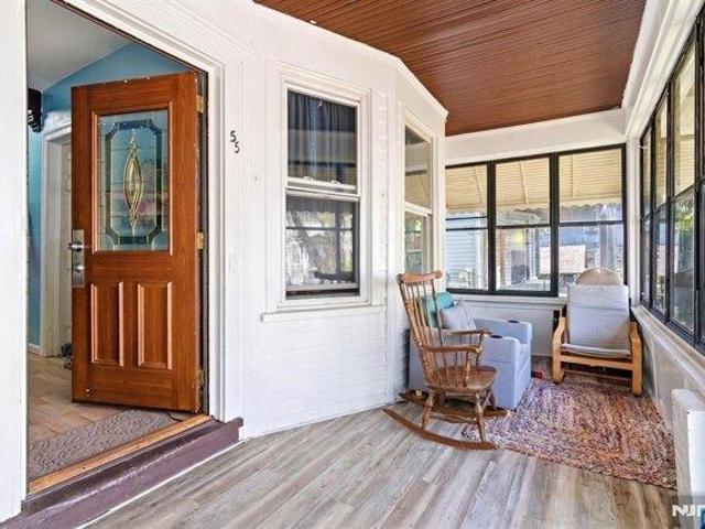 house with 6 bedroom, East Orange NJ DLS102257751