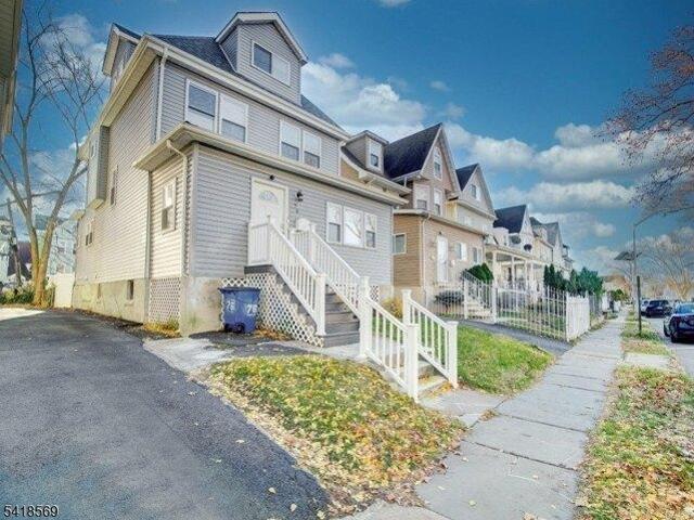house with 6 bedroom, East Orange NJ ES105142855