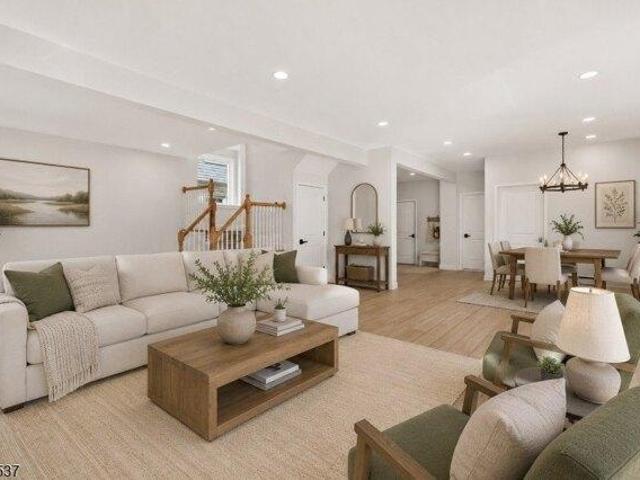 house with 6 bedroom, East Orange NJ ES105124590