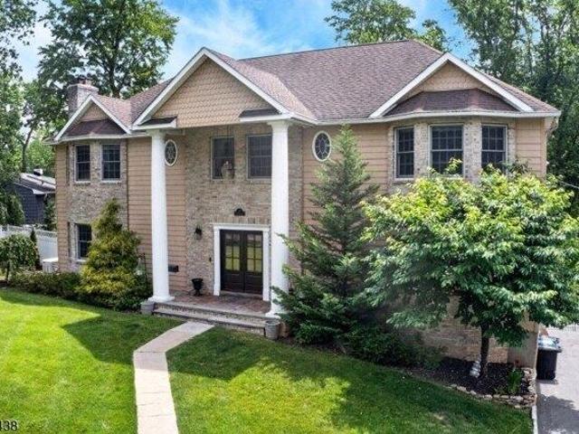 house with 6 bedroom, East Hanover NJ ES104443235