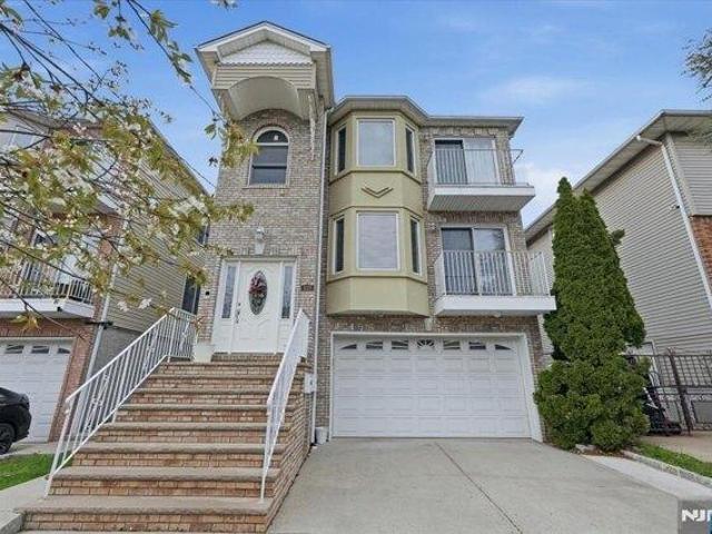 house with 6 bedroom, Elizabeth NJ DS101781410