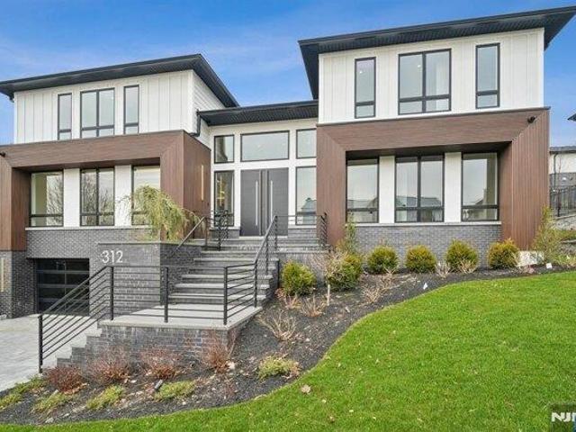 house with 6 bedroom, Englewood Cliffs NJ DS102025682