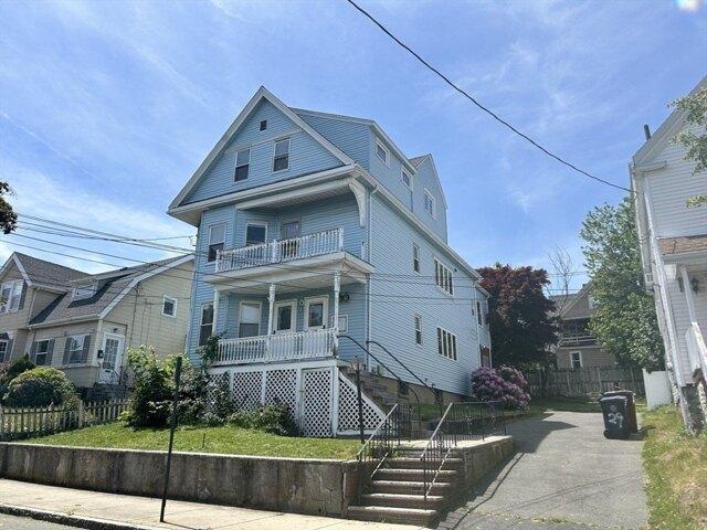 house with 6 bedroom, Everett MA ES105109340