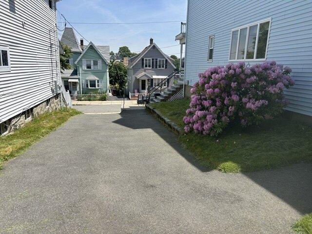 house with 6 bedroom, Everett MA ES105173812