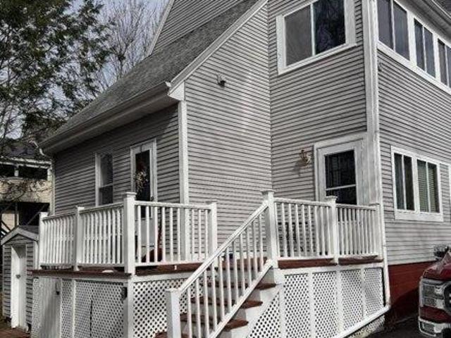 house with 6 bedroom, Exeter NH DS102477168
