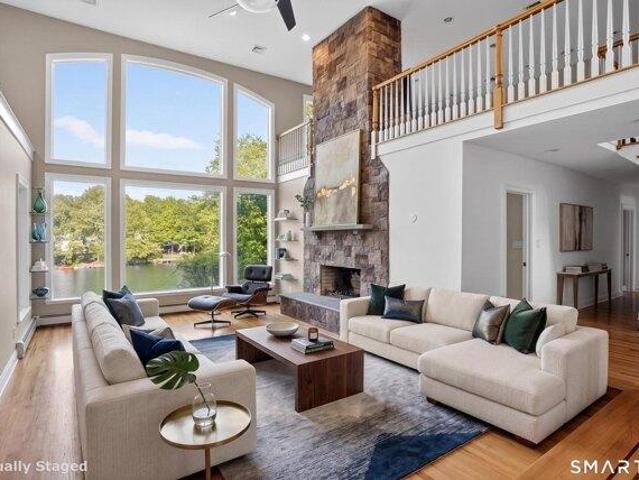 house with 6 bedroom, Fairfield CT DS104235888