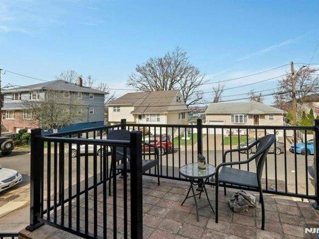 house with 6 bedroom, Fairview NJ DLS102312978