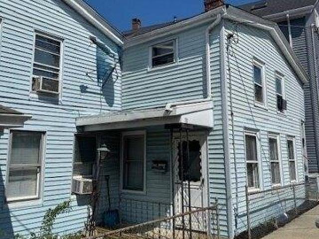 house with 6 bedroom, Fall River MA DS102798750