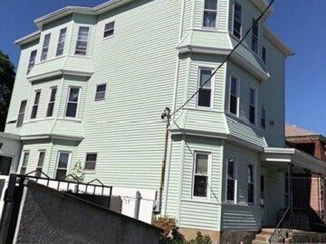 house with 6 bedroom, Fall River MA DS103436677
