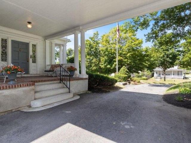 house with 6 bedroom, Farmington NH ES104759981