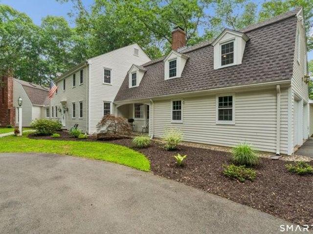 house with 6 bedroom, Farmington CT DS104409703