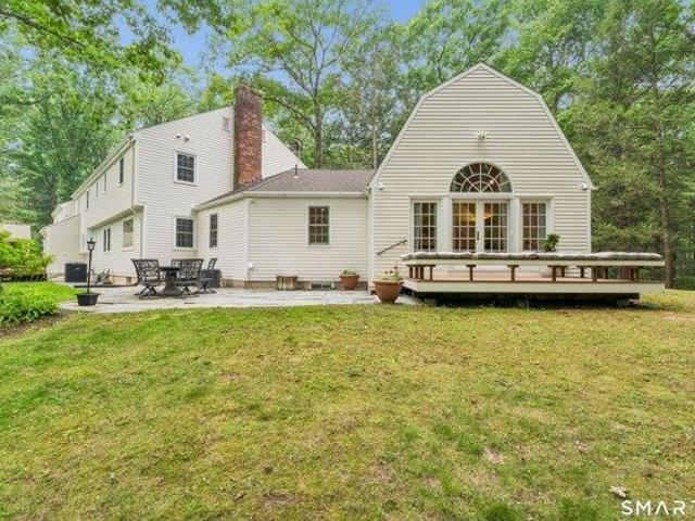 house with 6 bedroom, Farmington CT ES104848199