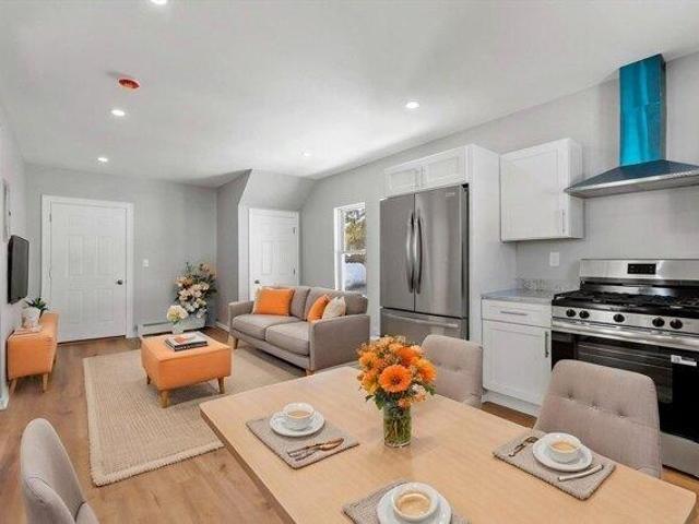 house with 6 bedroom, Fitchburg MA DS102778500