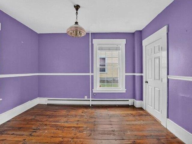 house with 6 bedroom, Fitchburg MA ES104994821