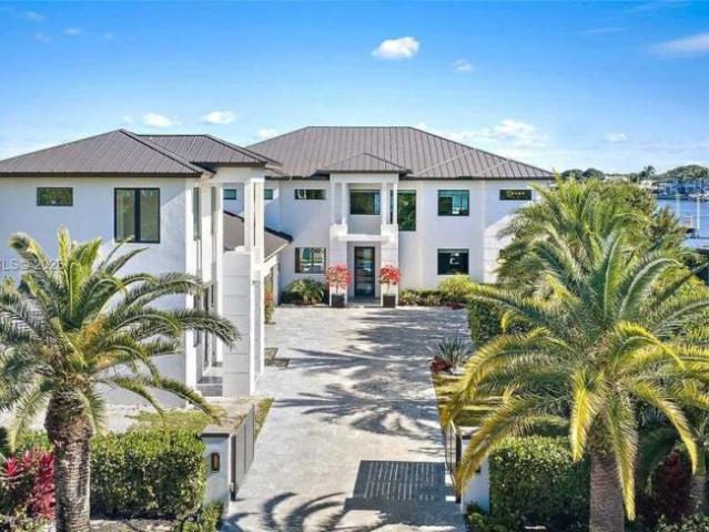 house with 6 bedroom, FL FL DS101828447