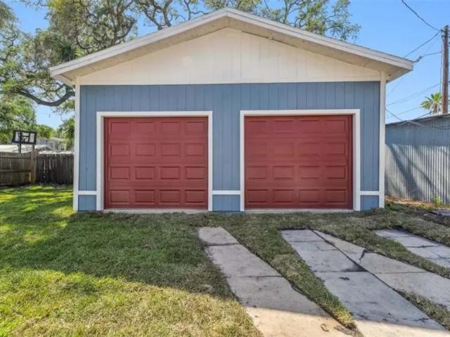 house with 6 bedroom, FL FL DS102659176